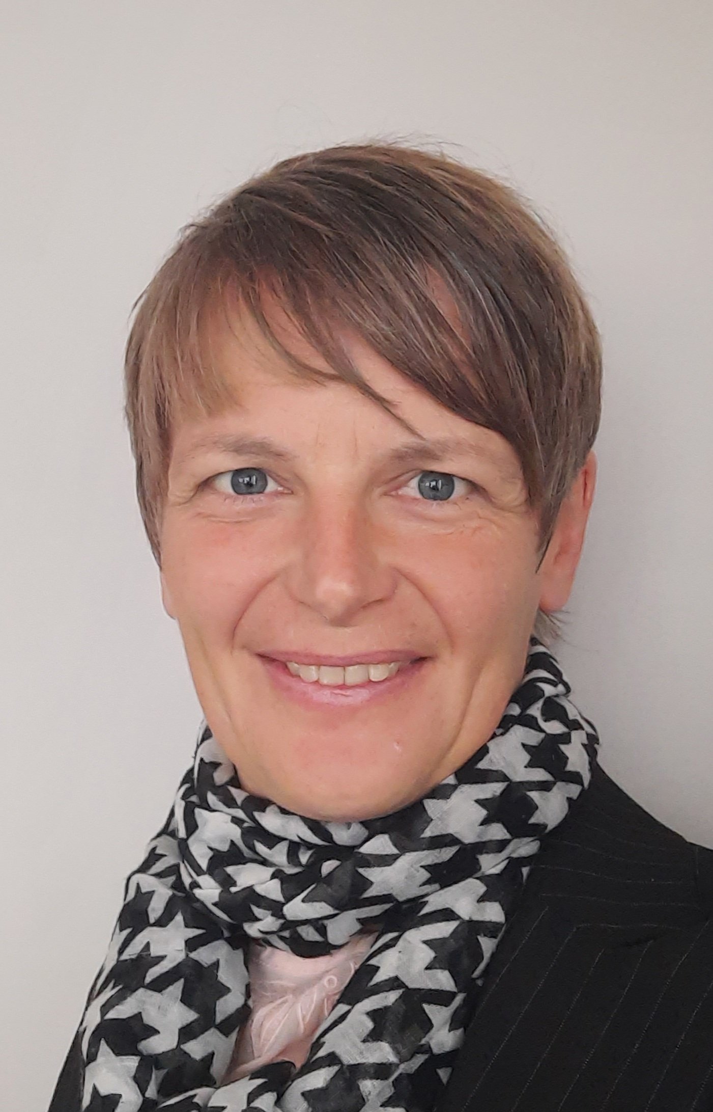 Home - Petra Graf