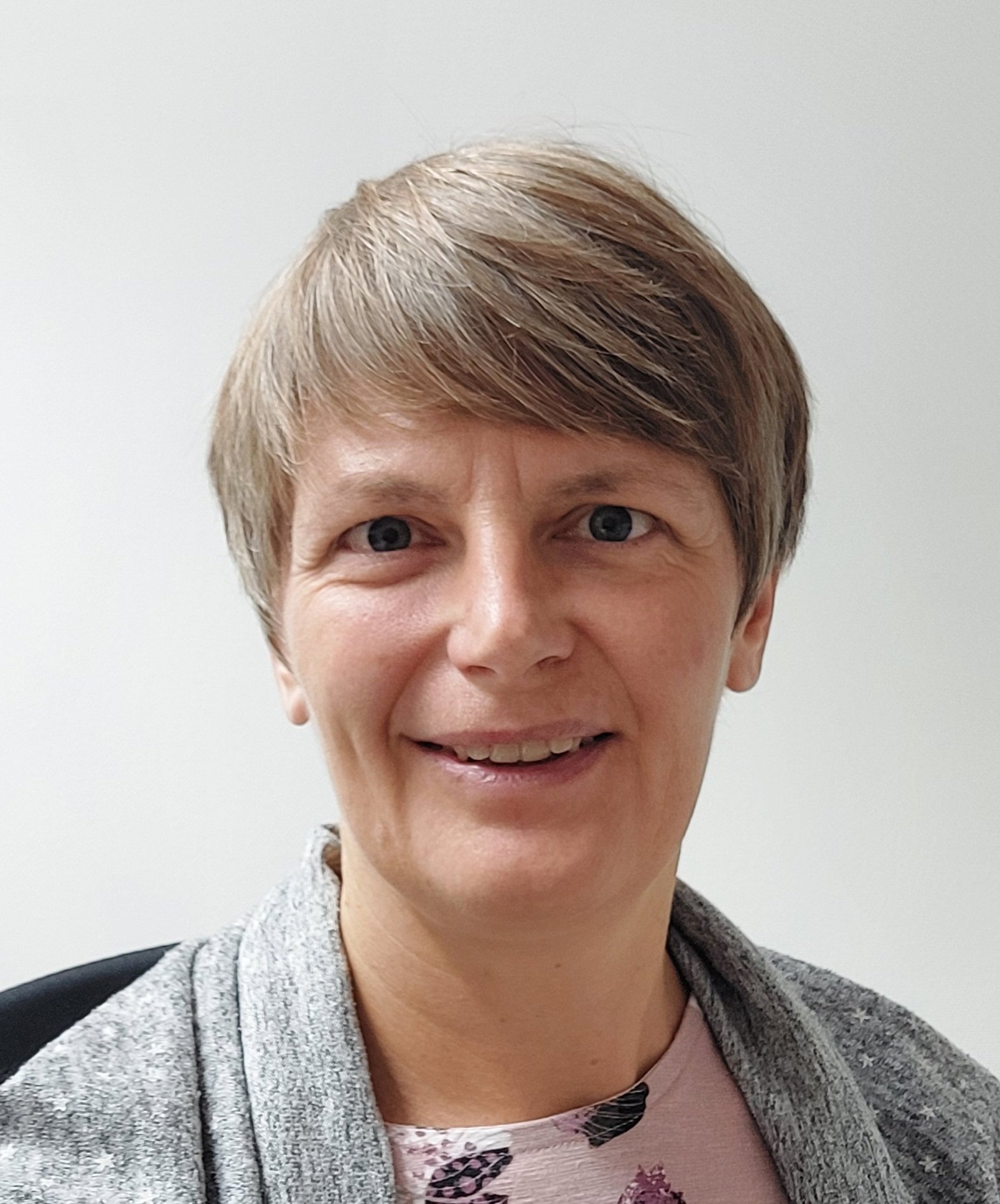 über mich - PETRA GRAF